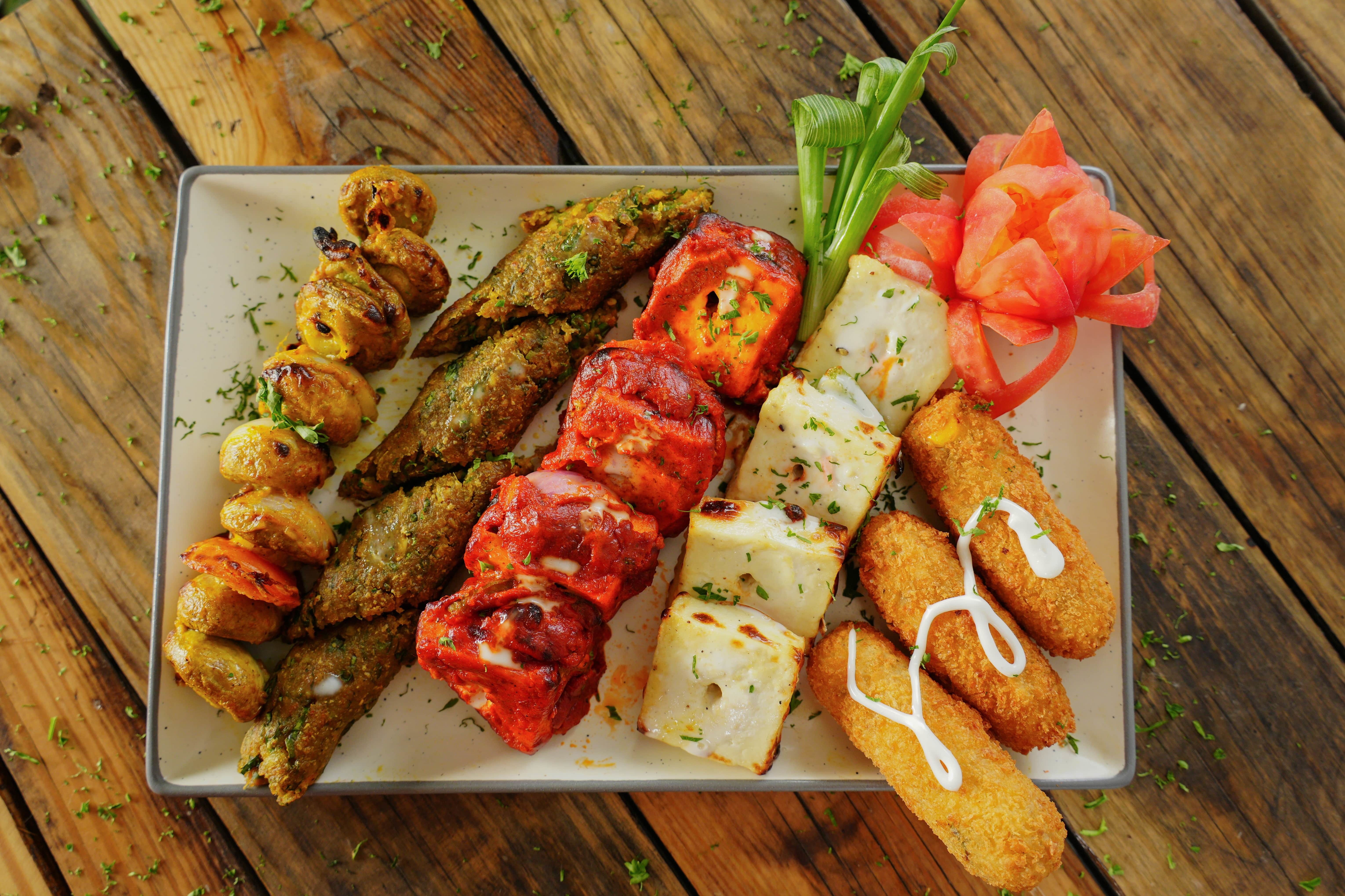 Explore Escada - All Day Kitchen & Bar in Viman Nagar, Pune