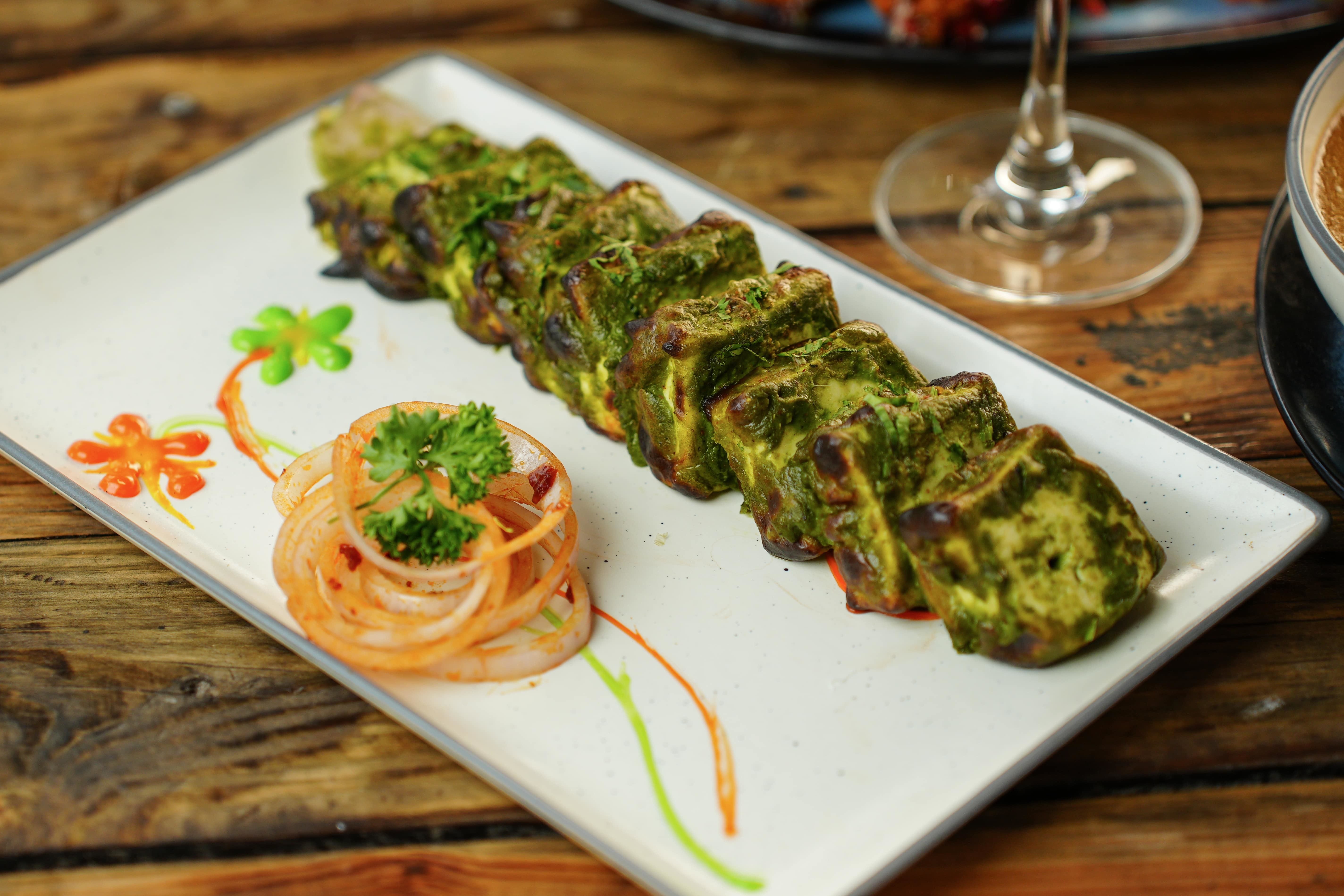 Escada - All Day Kitchen & Bar in Viman Nagar, Pune | Get Upto 50% Off