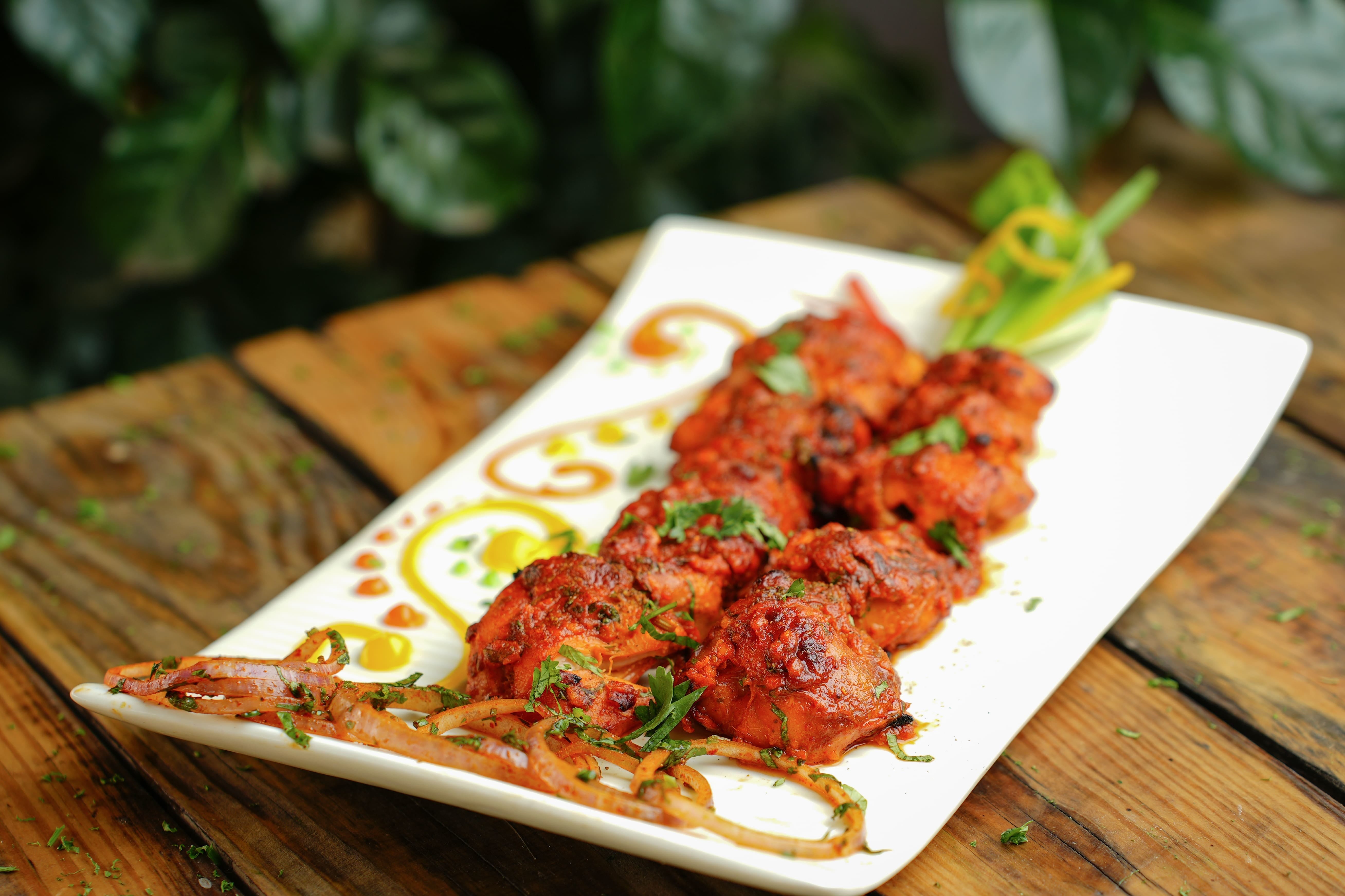 Explore Escada - All Day Kitchen & Bar in Viman Nagar, Pune