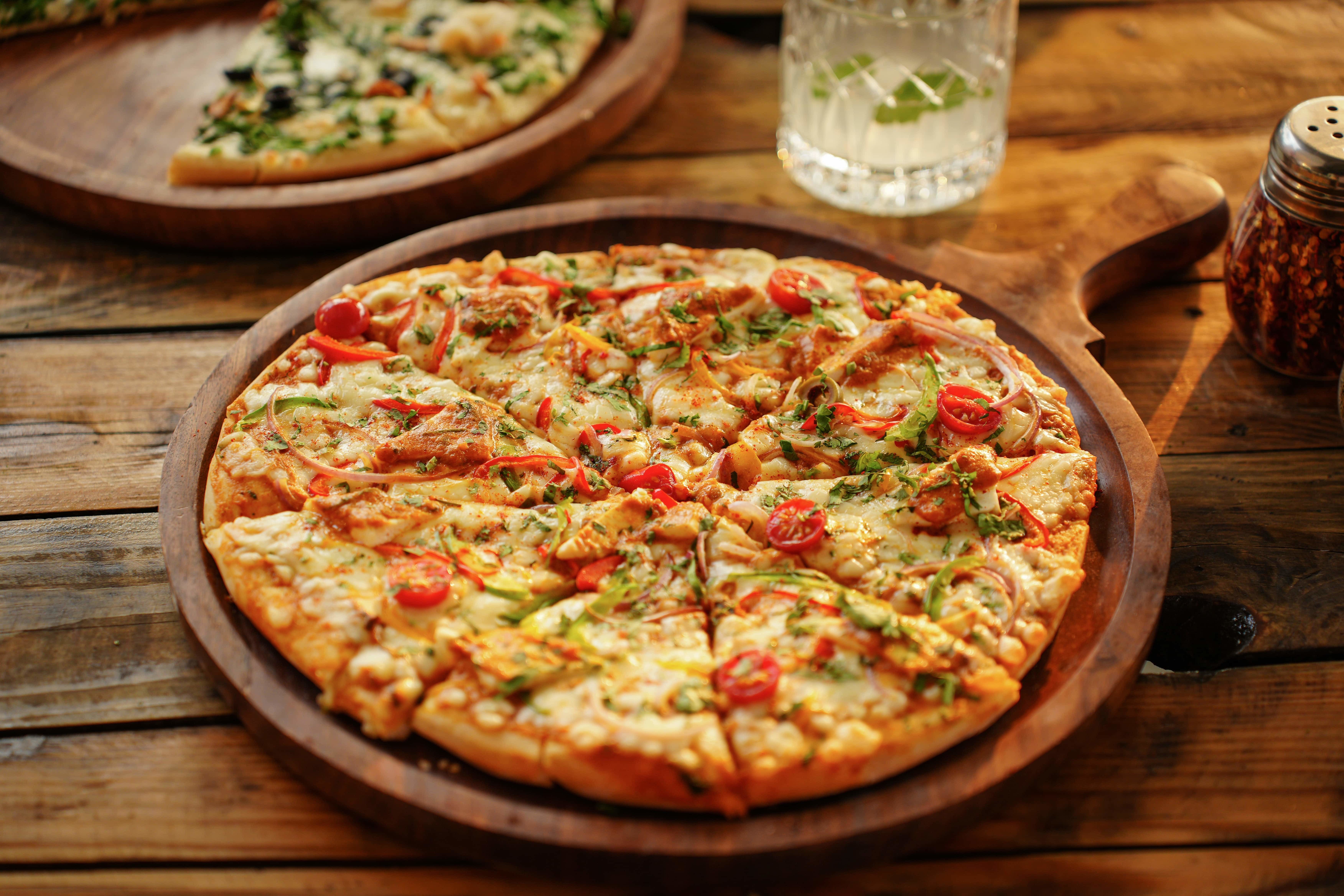Explore Escada - All Day Kitchen & Bar in Viman Nagar, Pune