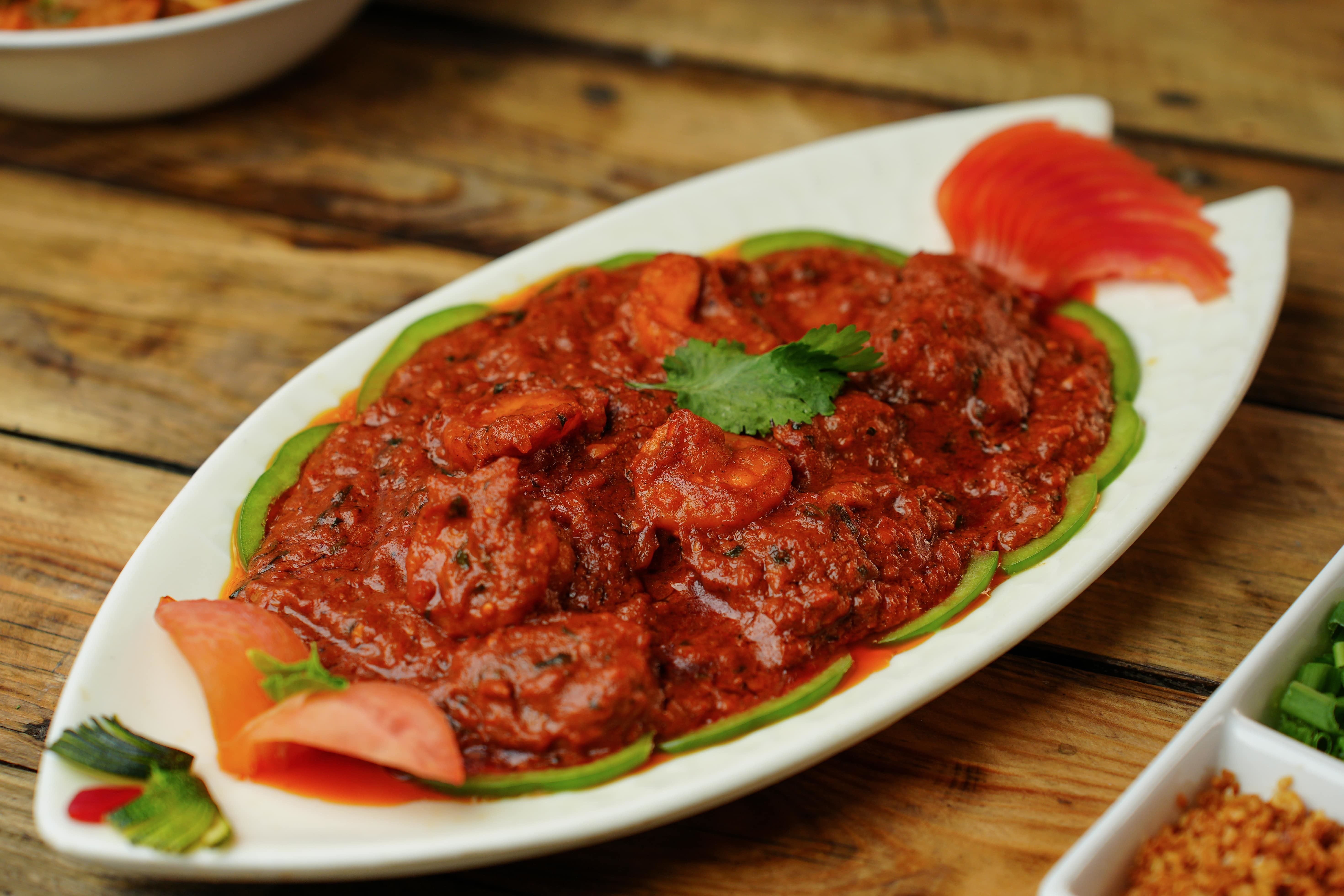 Explore Escada - All Day Kitchen & Bar in Viman Nagar, Pune