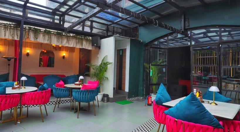 Explore Noiz in Ansal Plaza Mall, Khel Gaon Marg