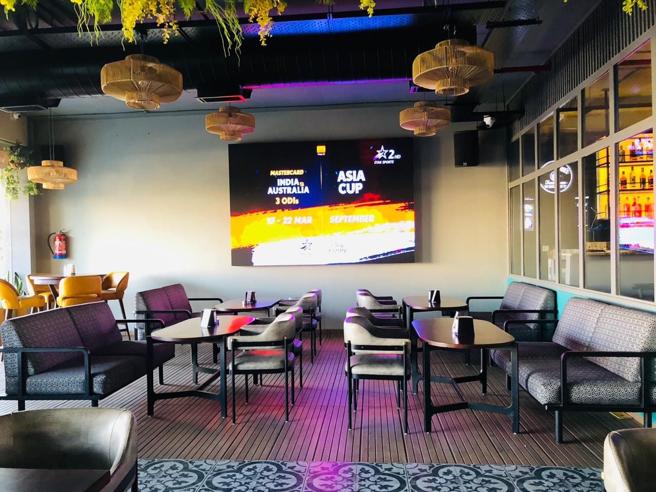 Best Bars and Pubs in Indore | Get Up to 50% Off