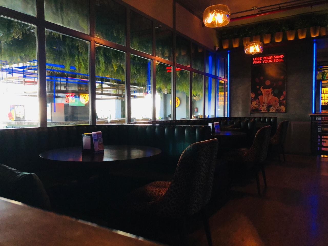 Best Bars and Pubs in Indore | Get Up to 50% Off