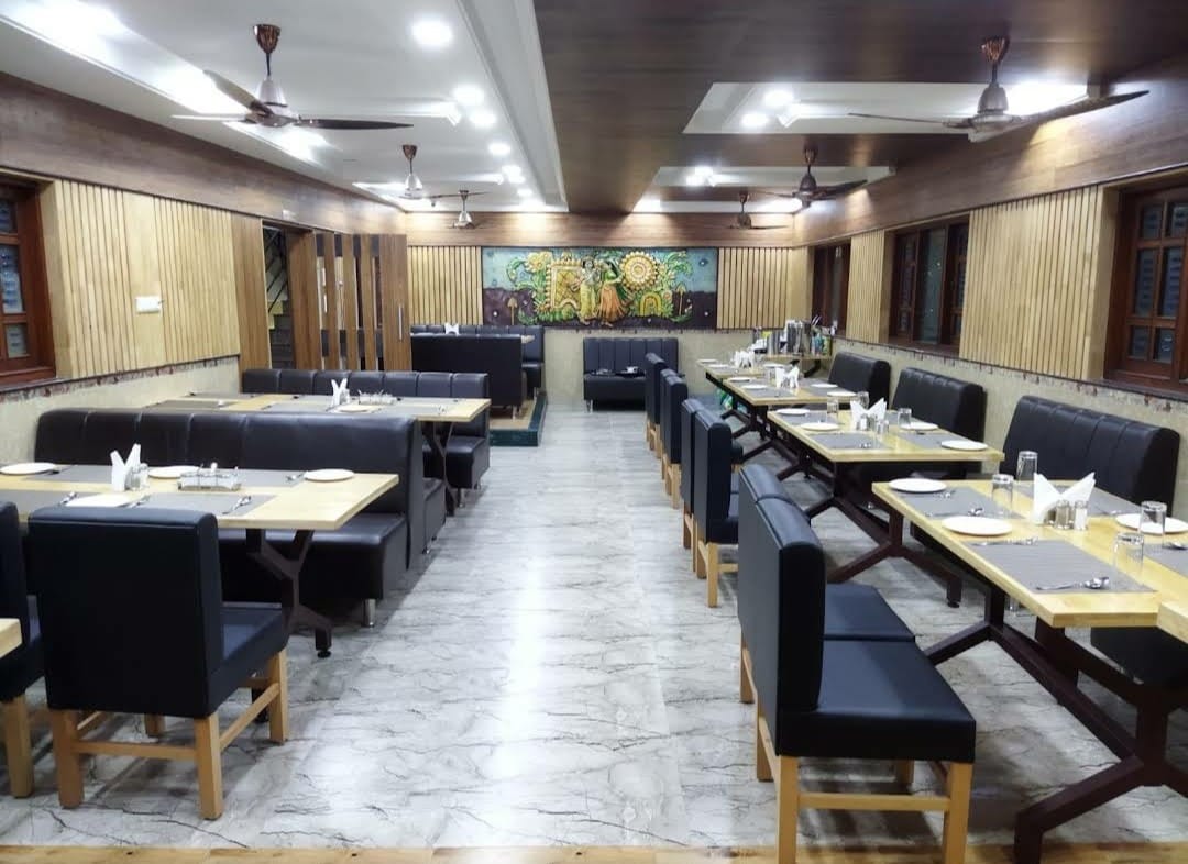 Explore Shree Sagar (CTR) in Malleshwaram, West Bengaluru