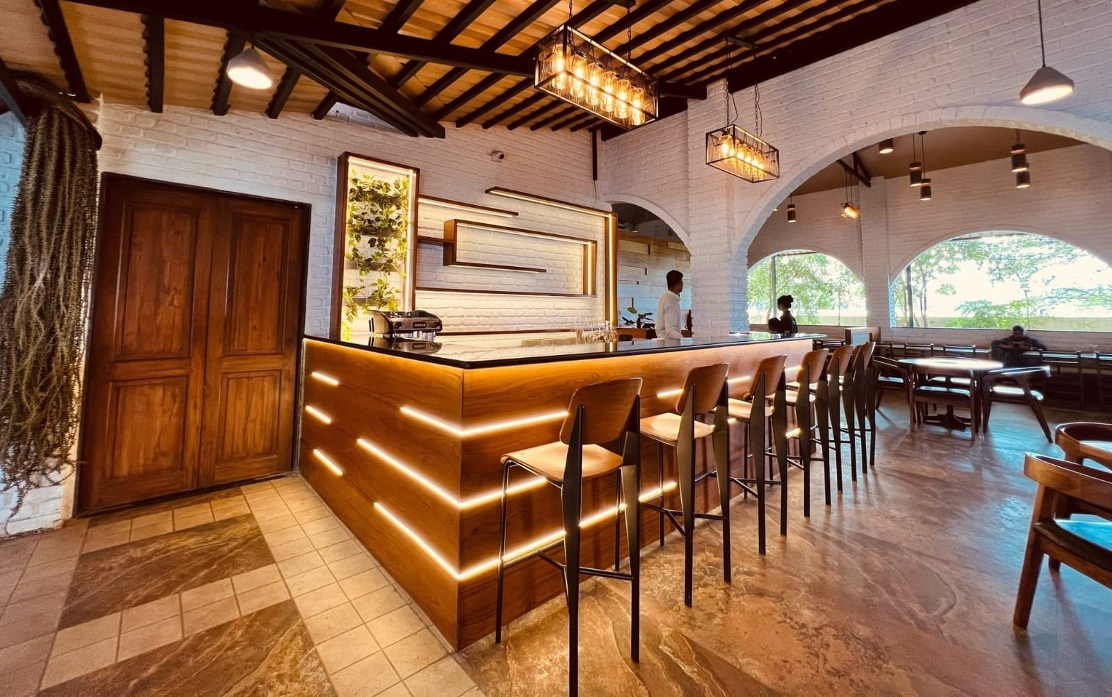 Best Restaurants in Magarpatta, Pune | EazyDiner