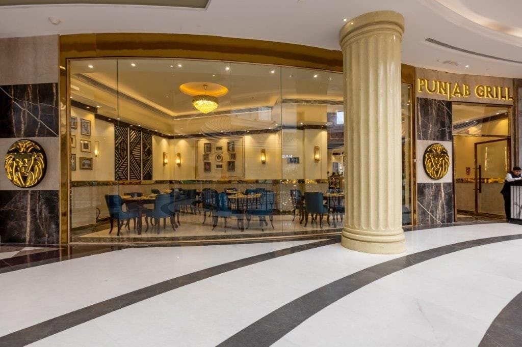 About Sizzi's Kitchen, Mahalaxmi nagar, Indore