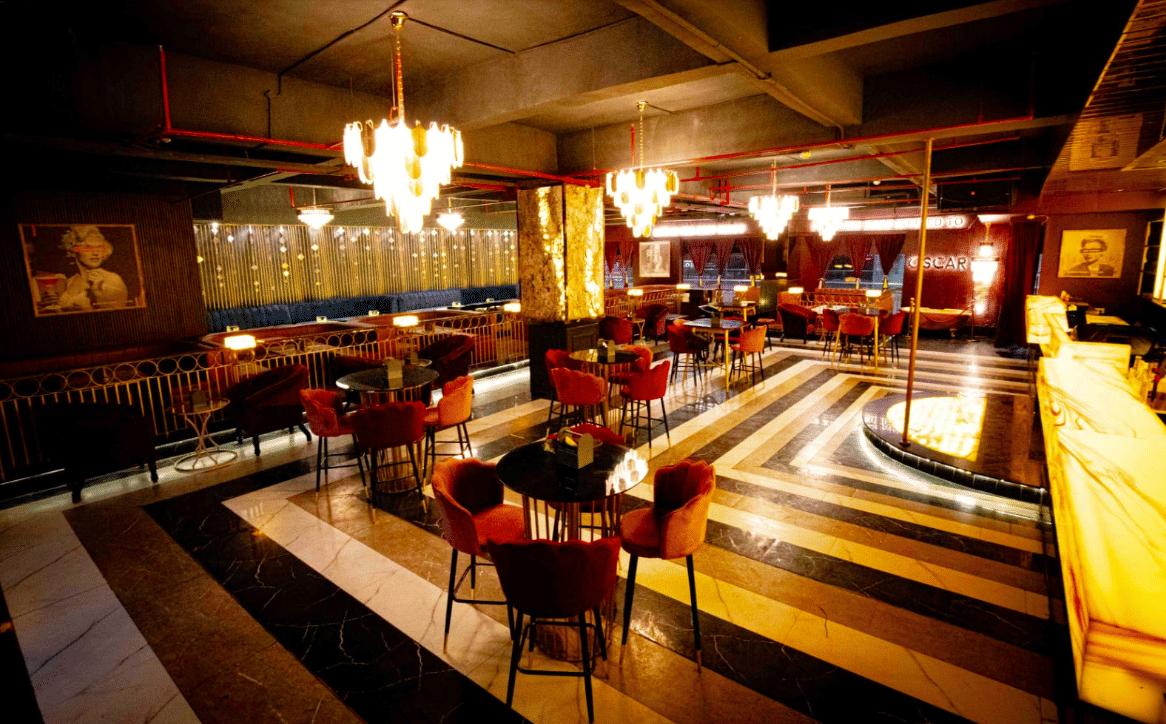 Sassy Oscar in Gardens Galleria Mall, Sector 38 Noida | Get Upto 50% Off