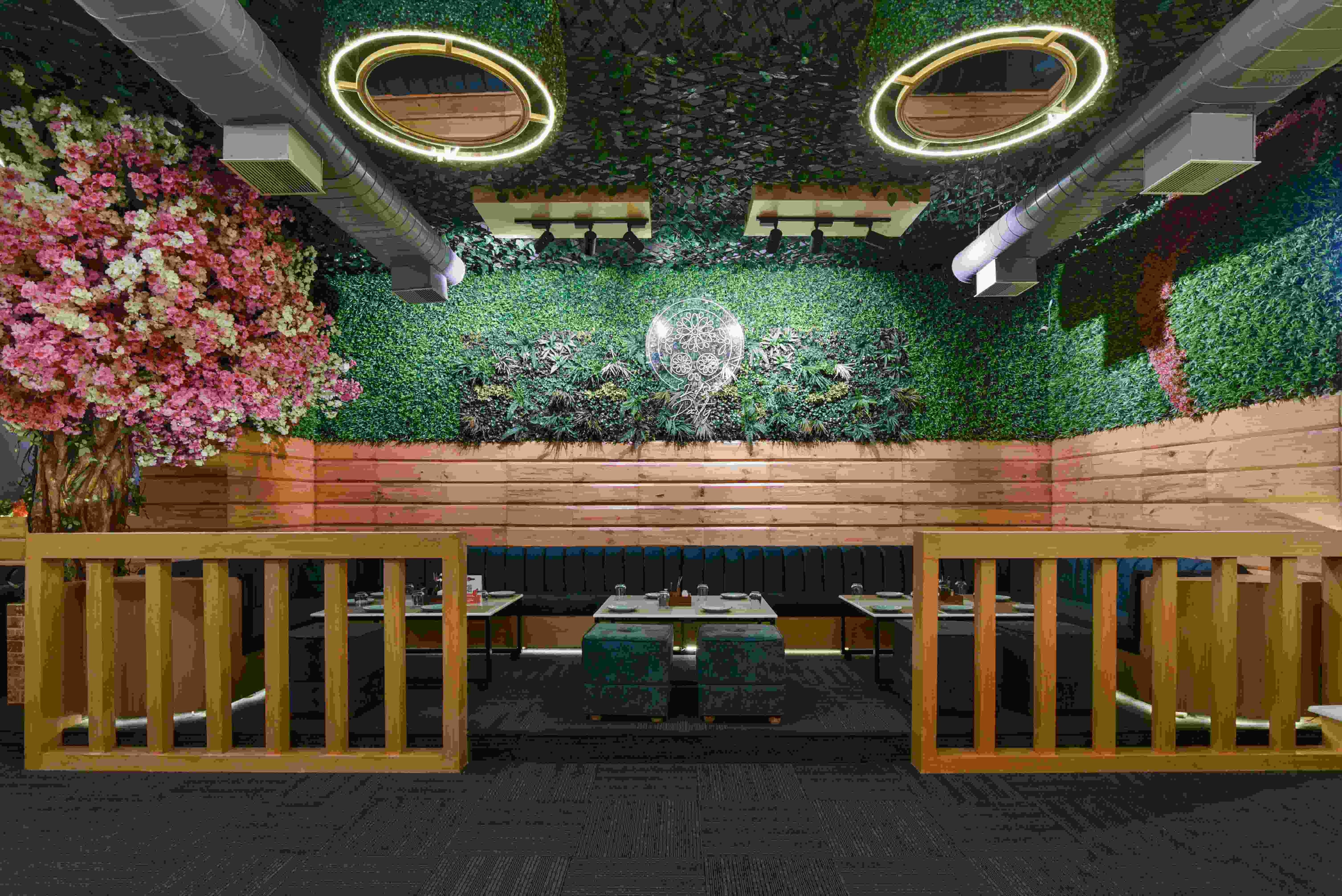 Best Restaurants in Spectrum Metro Mall, Noida | EazyDiner