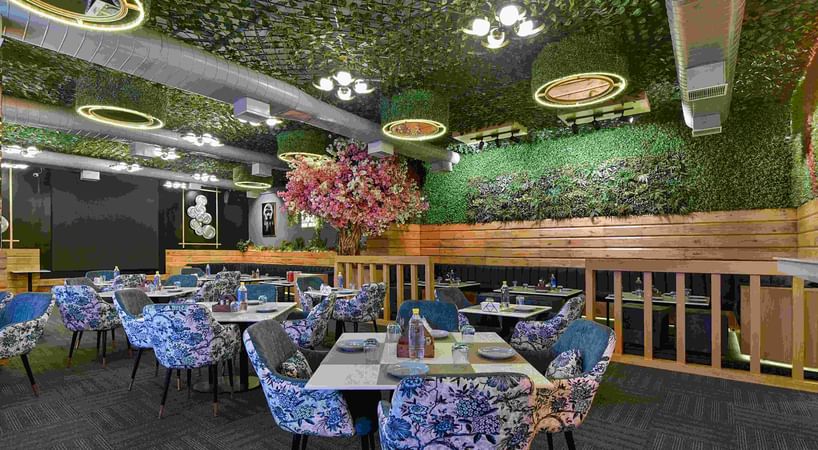Drink & Dine by Terrace in Spectrum Metro Mall, Noida | Get Upto 50% Off