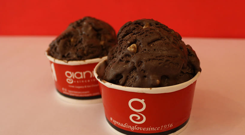 Explore Giani's in Sector 2, Salt Lake