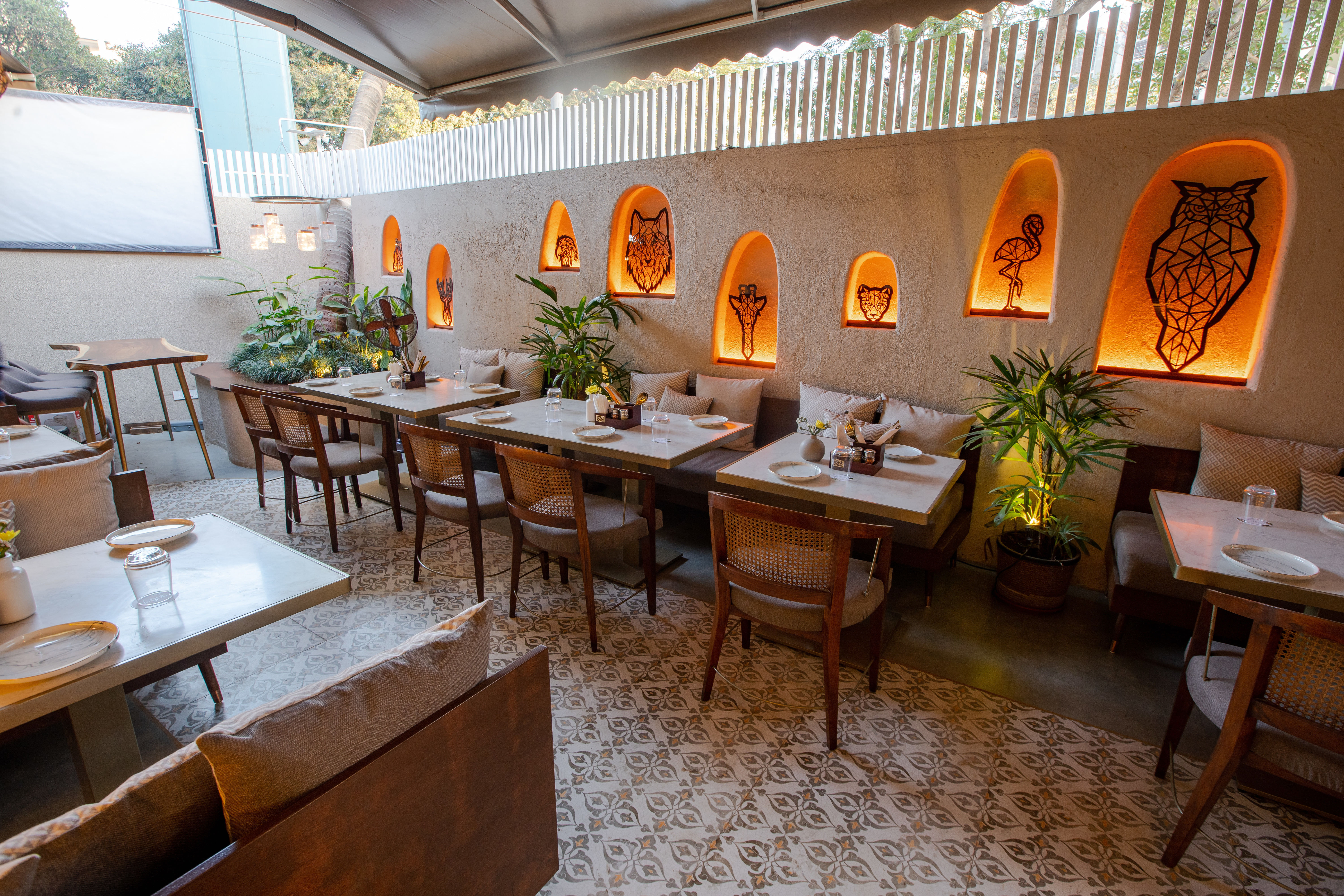 Best Restaurants in Chembur, Central Mumbai | EazyDiner