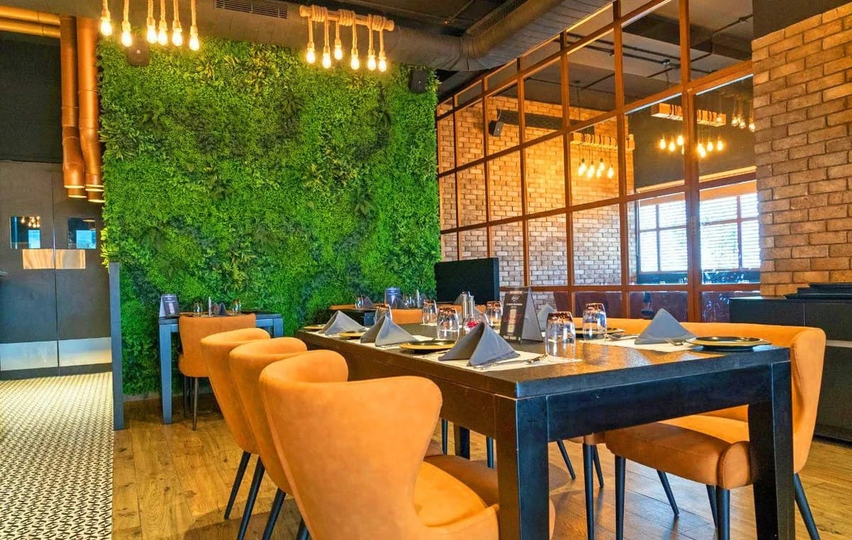The 20 Best Restaurants in Hotel Ramada, AhmedabadMay 2026 | EazyDiner