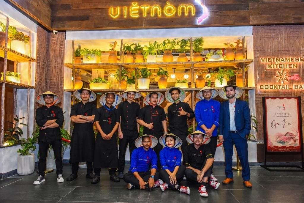 Call Chotu - All Day Diner & Bar in District Center, Saket | Get Upto ...