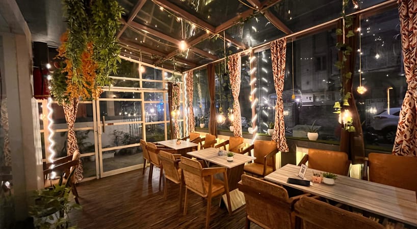 Krack - Café and Restaurant in Bidhannagar, Kolkata | Get Upto 50% Off