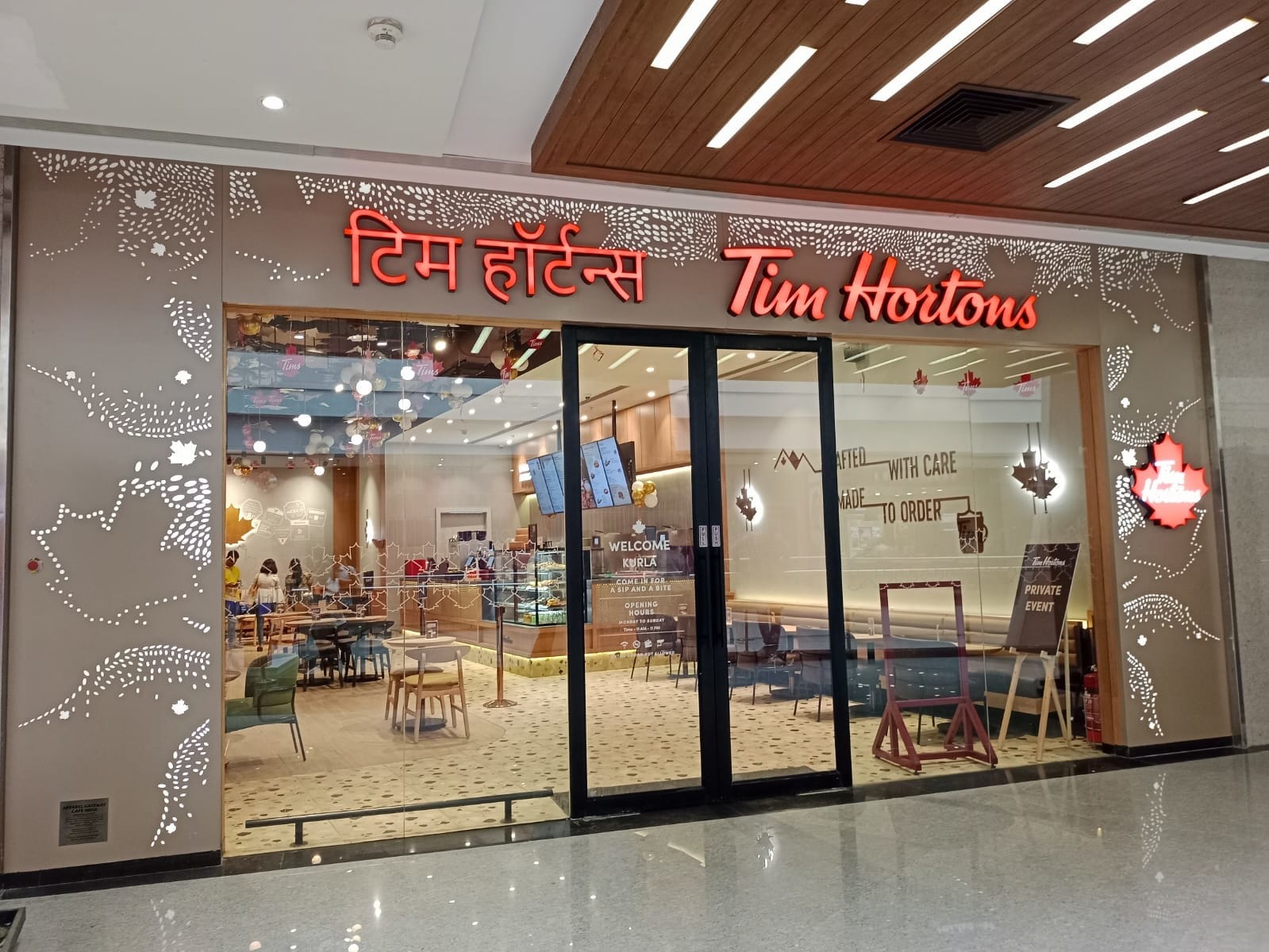 Check out Tim Hortons outlet Locations in Mumbai