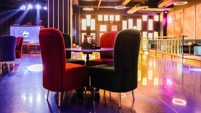 Explore Tonique Bistro & Bar in Gomti Nagar, Lucknow