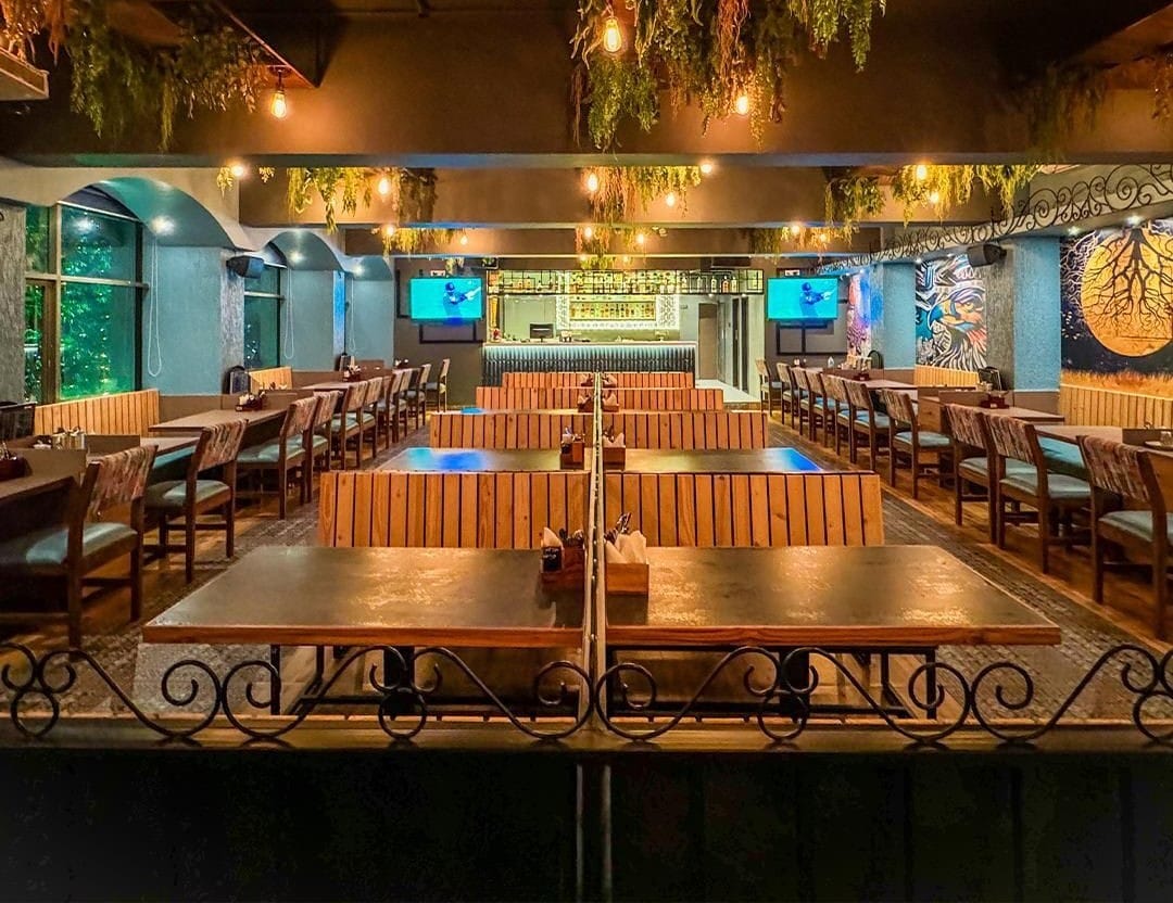 Best Bars and Pubs in Andheri West, Western Suburbs | EazyDiner