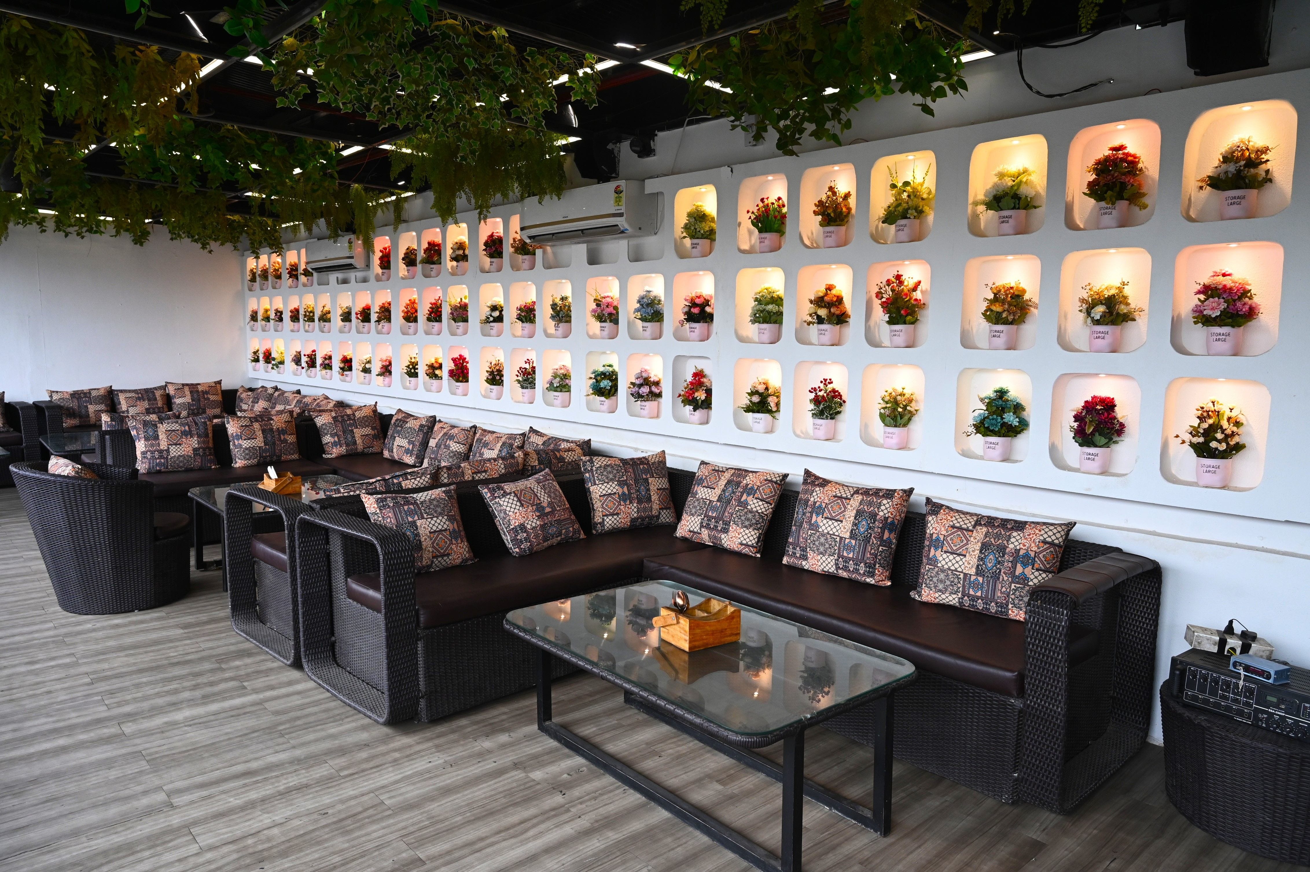 The SoHo Garden in Signature Global Mall, Vaishali | Get Upto 50% Off