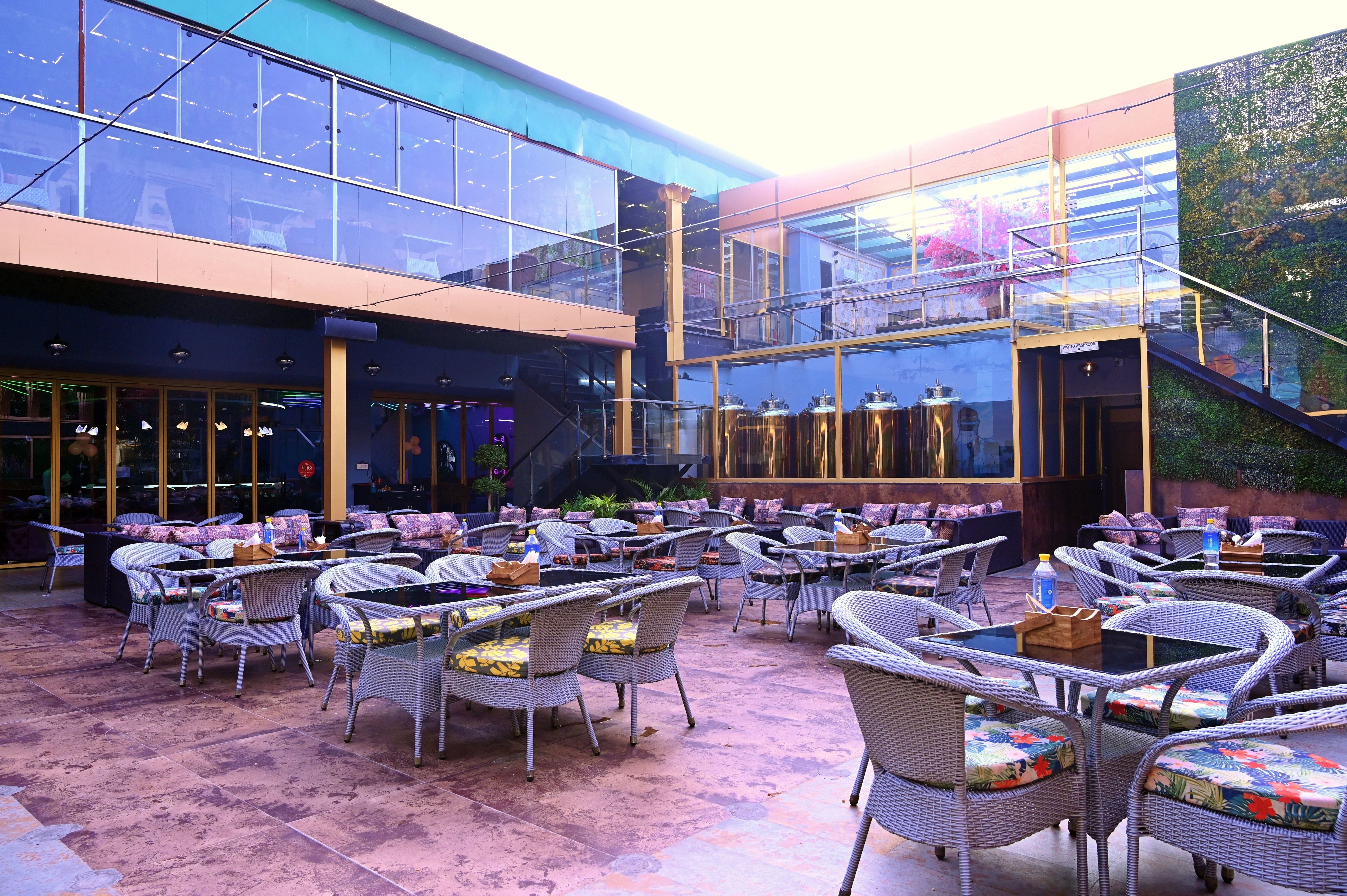 The SoHo Garden in Signature Global Mall, Vaishali | Get Upto 50% Off