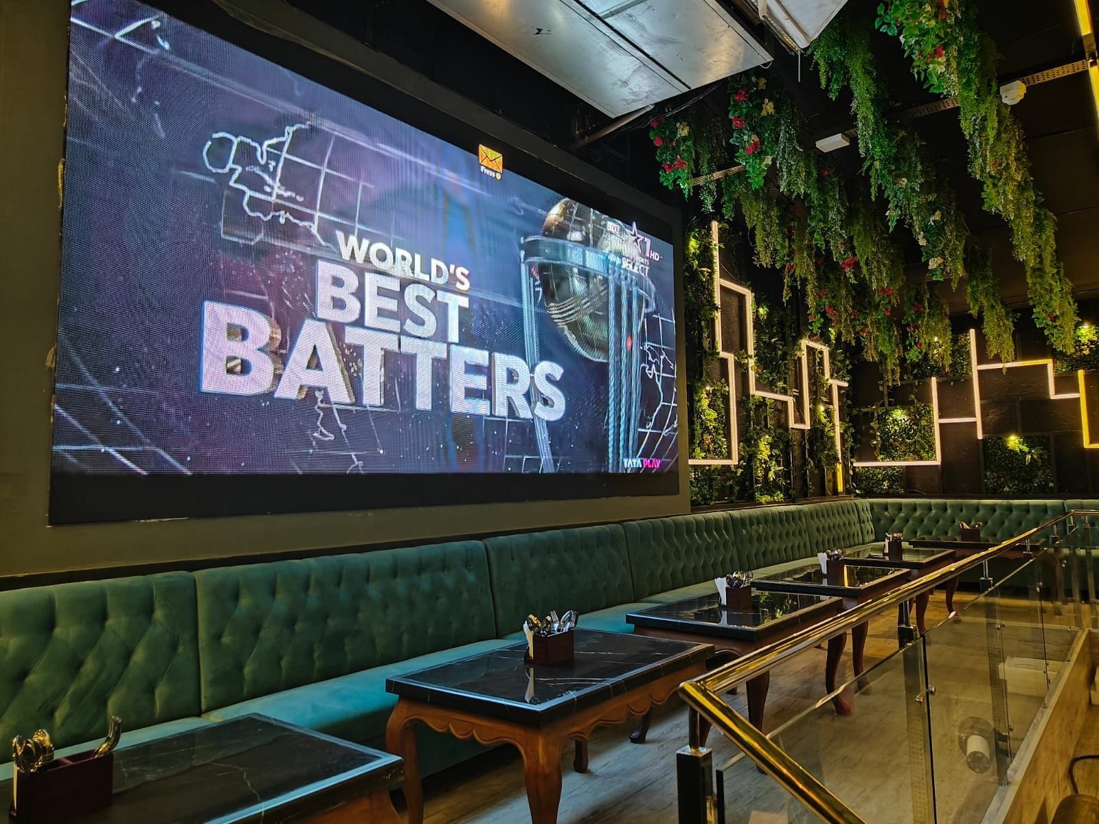 Fingerprint Kitchen & Bar in Malad West, Western Suburbs | Get Upto 50% Off