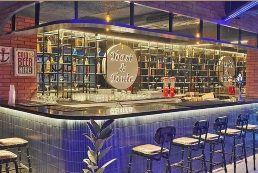 Best Bars and Pubs in Hyderabad | Get Up to 50% Off