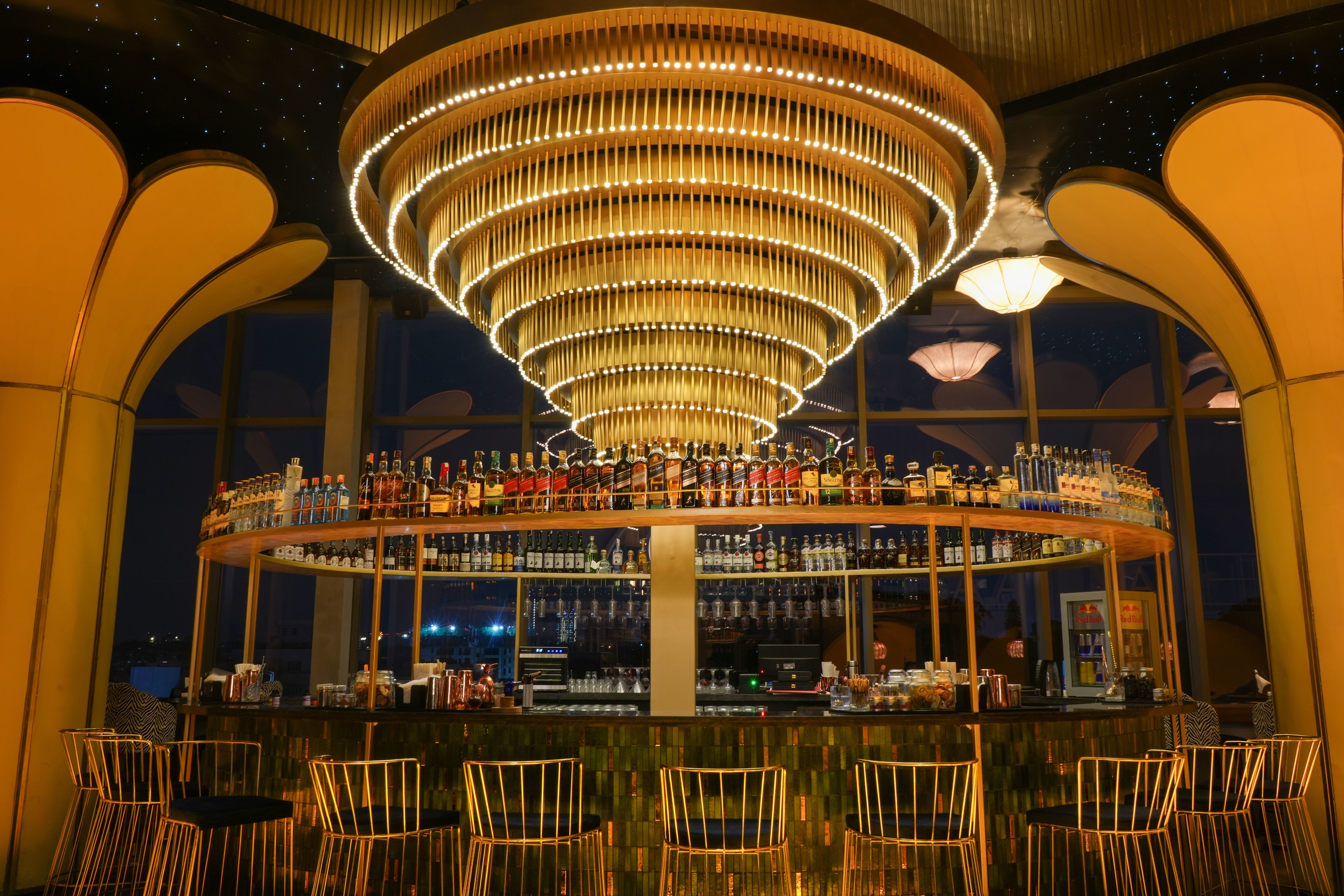 Vapour Brewpub & Diner in Sarjapur Road, South Bengaluru | Get Upto 50% Off