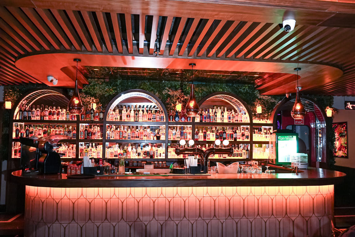 About Downtown Noida - Alfresco Pub & Brewery, Sector 62, Noida