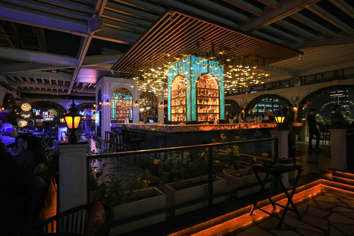 About Downtown Noida - Alfresco Pub & Brewery, Sector 62, Noida