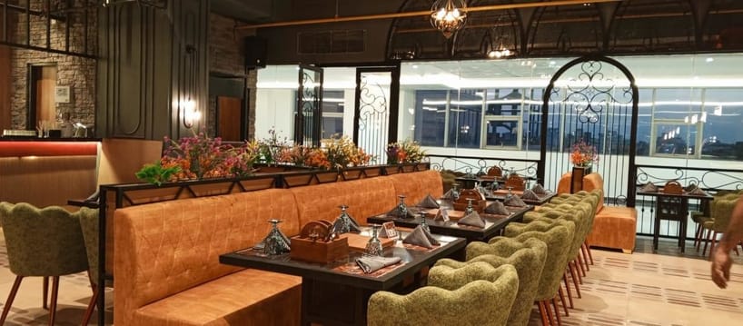 Castle's Barbeque in Sector 51, Gurgaon | Get Upto 50% Off