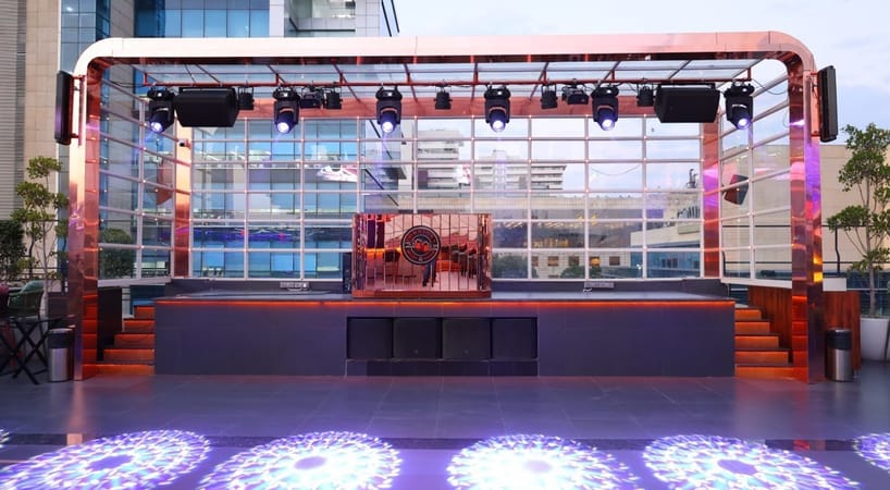 About Downtown Skye Alfresco & Brewery, Sector 54, Gurgaon