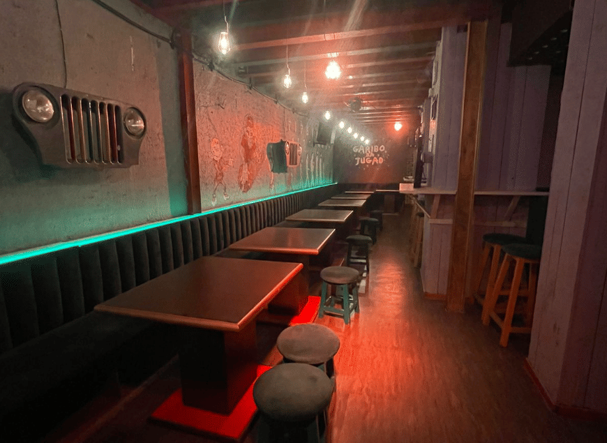 Best Bars and Pubs in Andheri East, Western Suburbs | EazyDiner