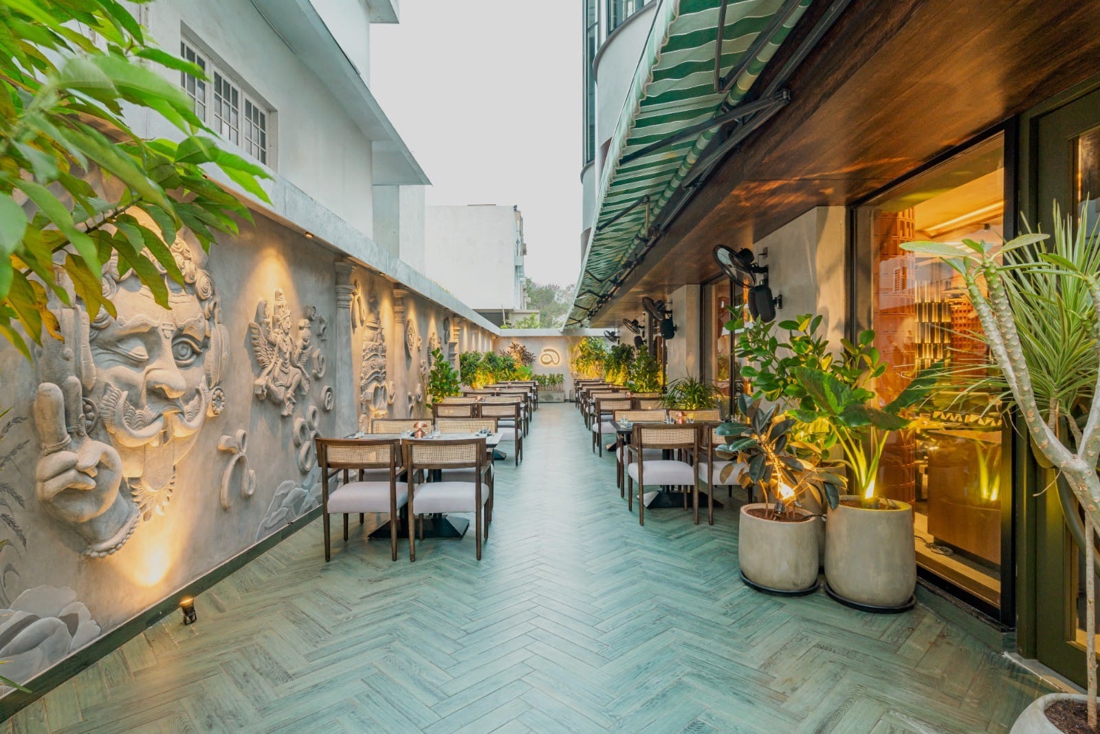 Aidu in Road No. 45, Jubilee Hills, Hyderabad | Get Upto 50% Off