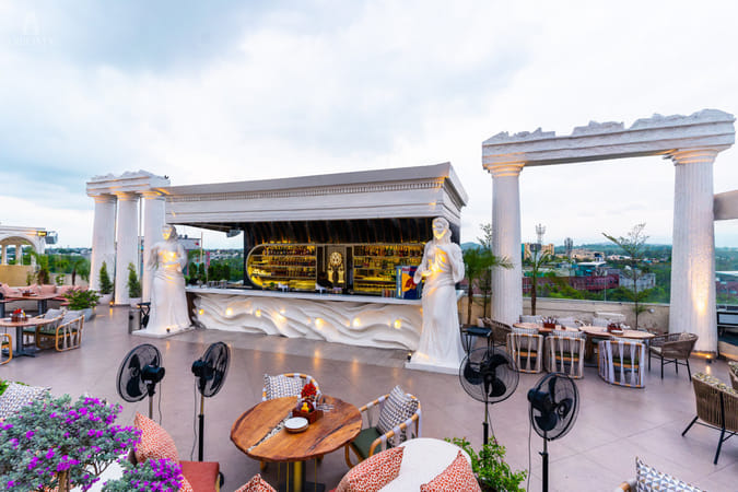 Diroma Estiatorio Bar & Kitchen in Sector 5, Panchkula | Get Upto 50% Off