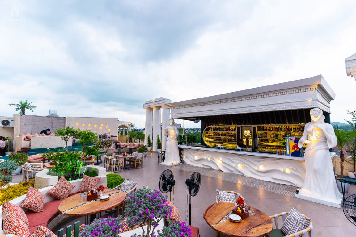 Diroma Estiatorio Bar & Kitchen in Sector 5, Panchkula | Get Upto 50% Off