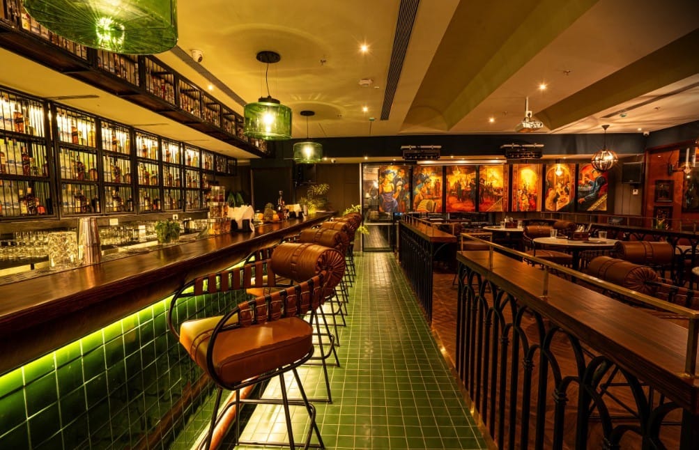 Best Bars and Pubs in Andheri West, Western Suburbs | EazyDiner