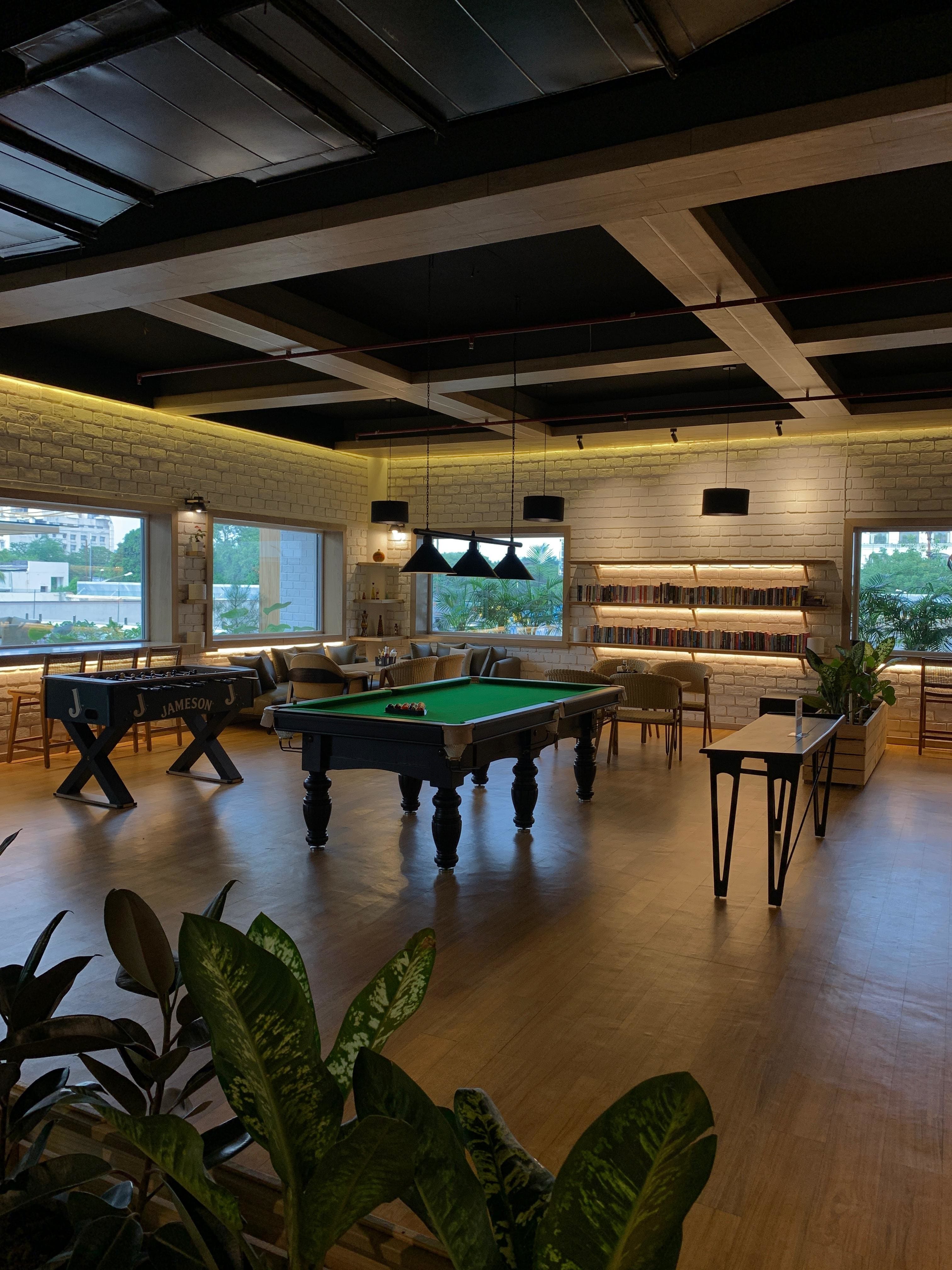 Best Bars and Pubs in Indore | Get Up to 50% Off