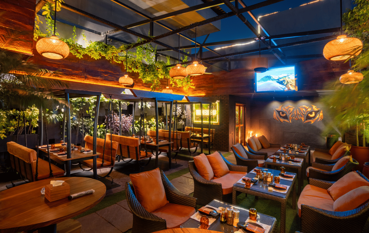 Checkout Best Restaurants in Indore | Get Upto 50% Off