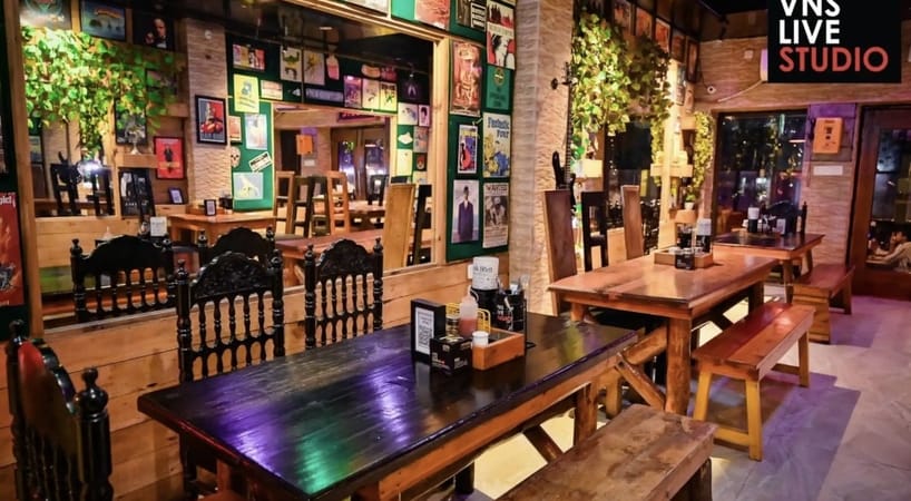 Photos of VNS Live Studio - 24 * 7 Restaurant, Hotel Varuna, Sigra ...