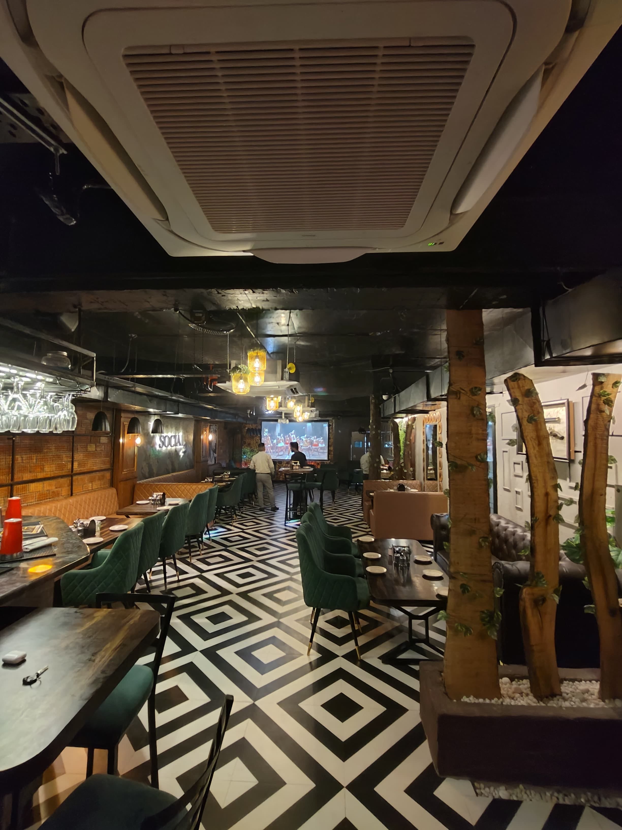 The 20 Best Restaurants in RDC, GhaziabadDec 2025 | EazyDiner