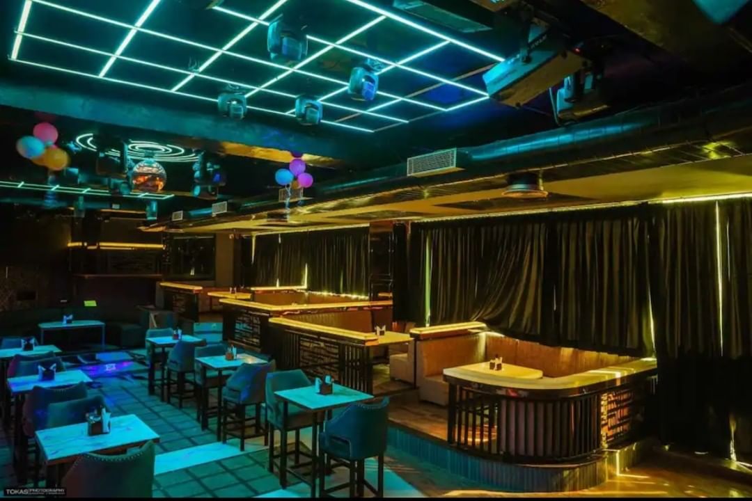 Best Bars and Pubs in Sector 29, Gurgaon | EazyDiner