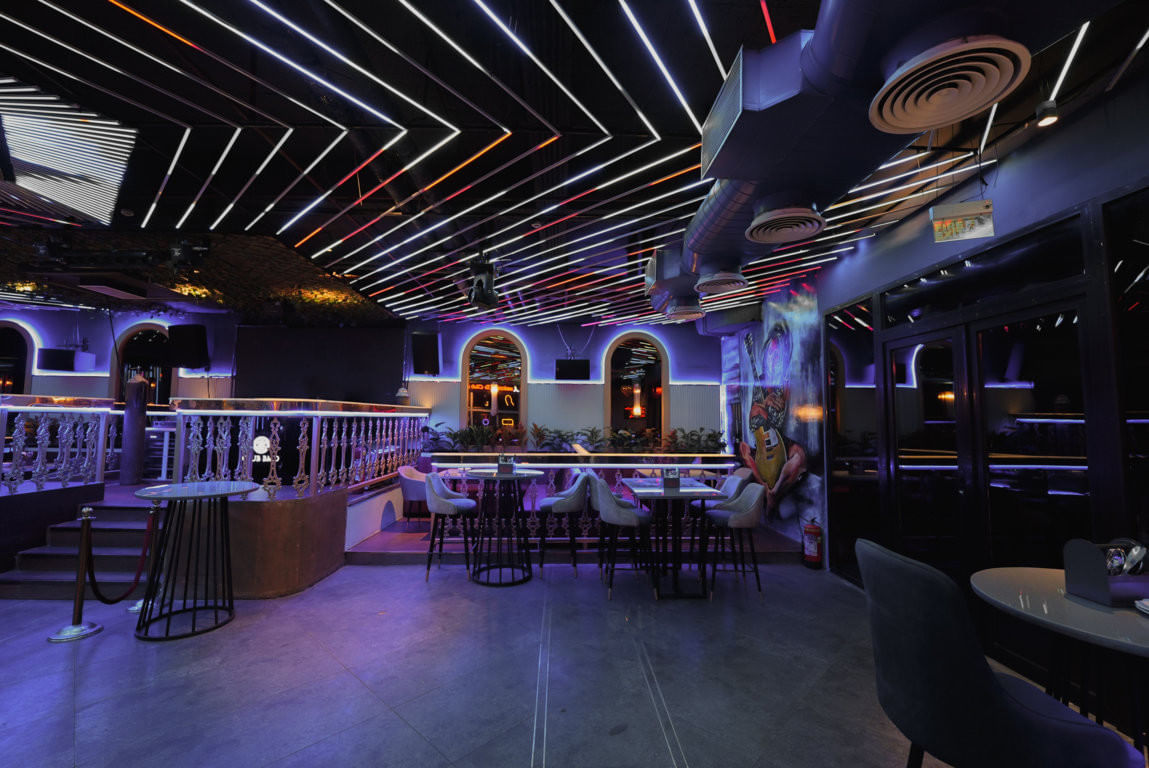 Club BMD in Gardens Galleria Mall, Sector 38 Noida | Get Upto 50% Off