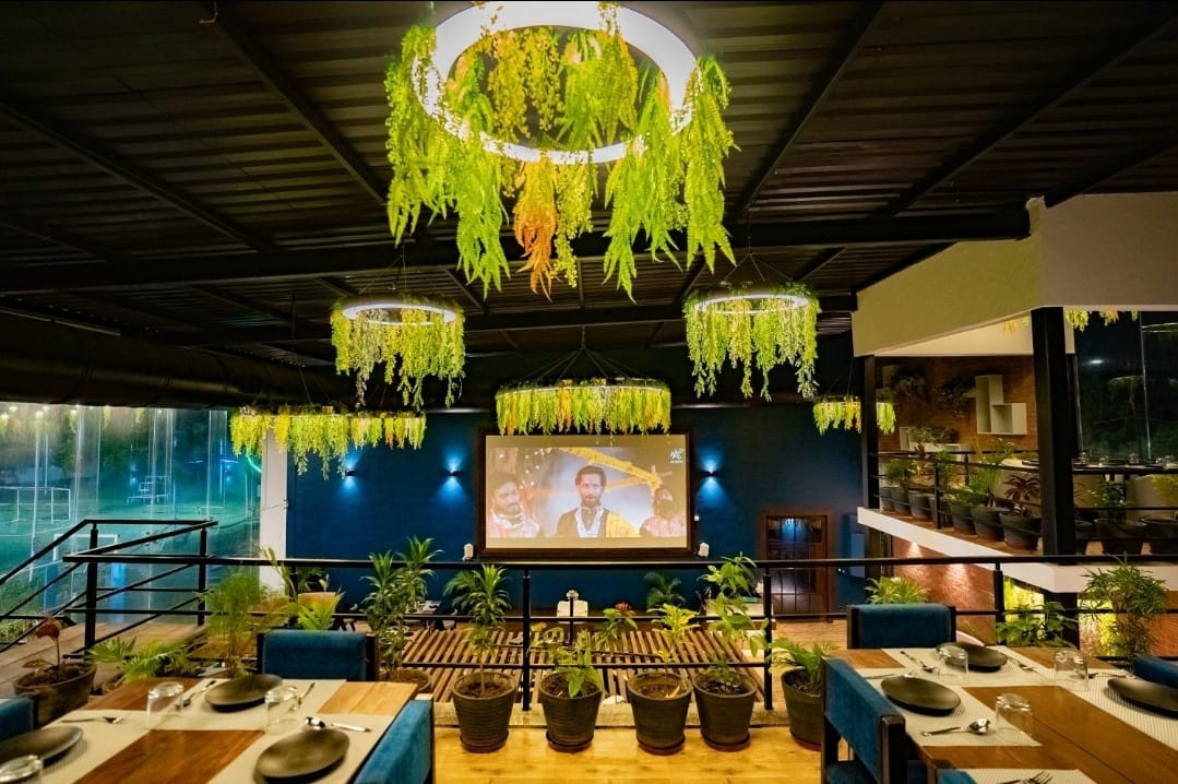 Hoppers: Restrocafe & Sports Arena in Bhayli, Vadodara | Get Upto 50% Off