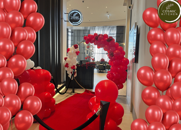 Cosmic Kitchen in Courtyard by Marriott, Dubai World Trade Centre | Get ...