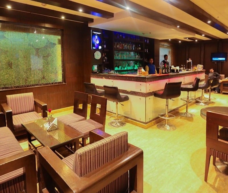 Menu of Vyrus Lounge and Bar, Eldeco Station 1 Mall