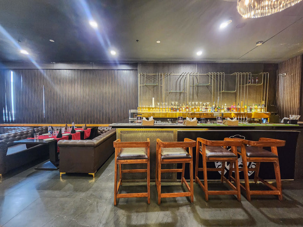 Best Restaurants in Indirapuram, Ghaziabad | EazyDiner