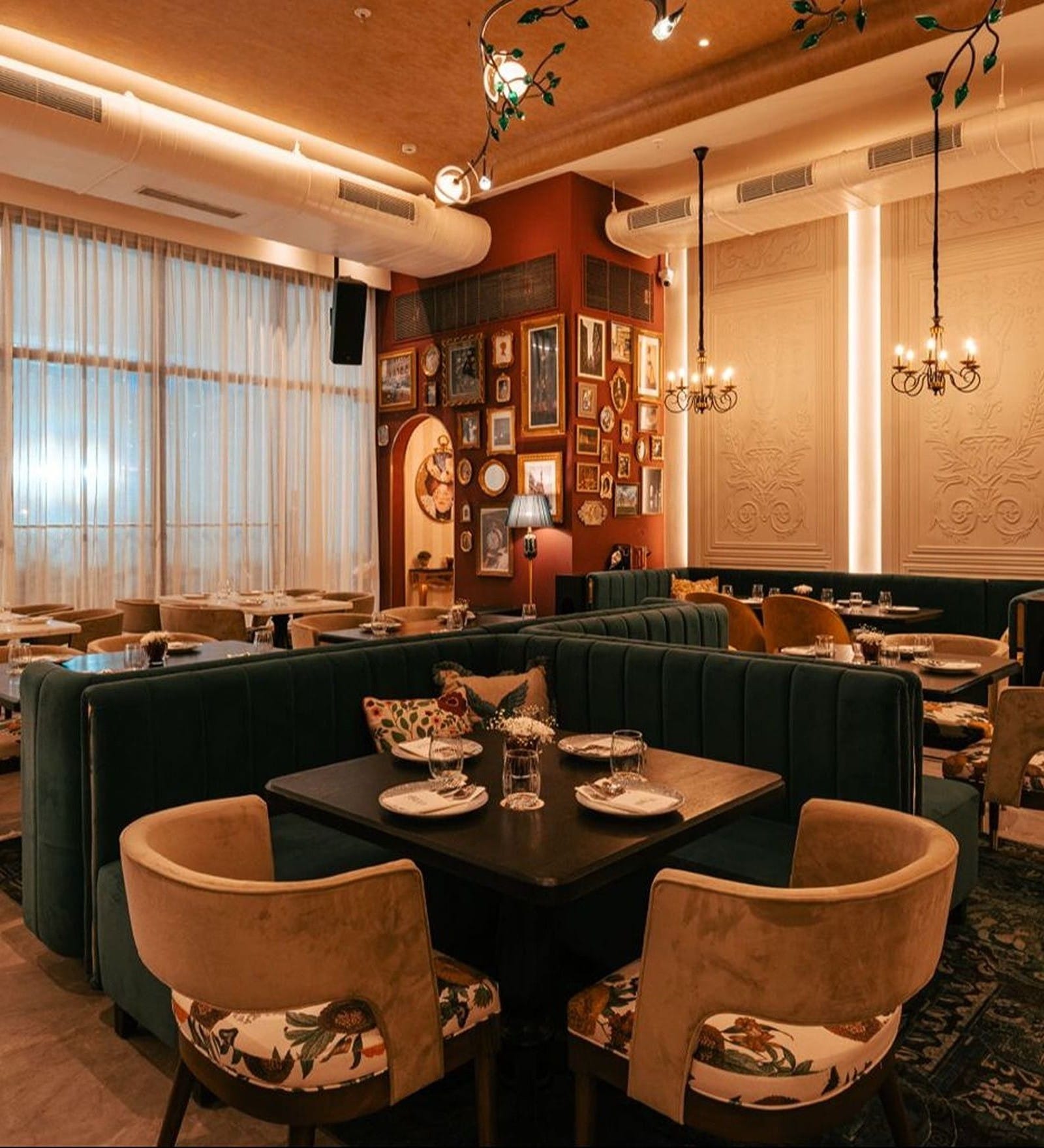 Amelia in Bandra Kurla Complex (BKC), Western Suburbs | Get Upto 50% Off