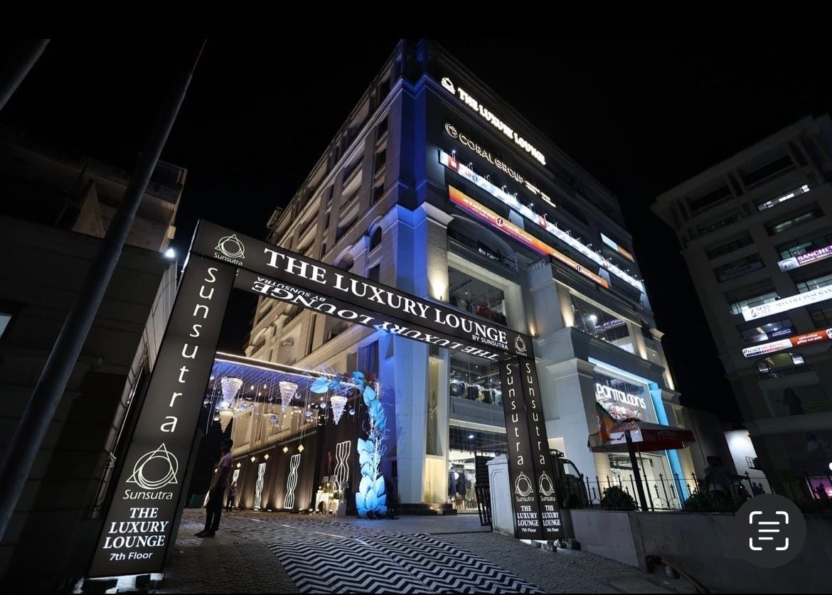 Best Bars and Pubs in Varanasi | Get Up to 50% Off