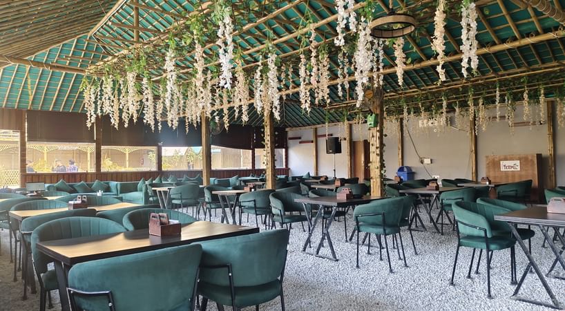 Explore Taapu BYOB and Cafe in Crossing Republik, Ghaziabad