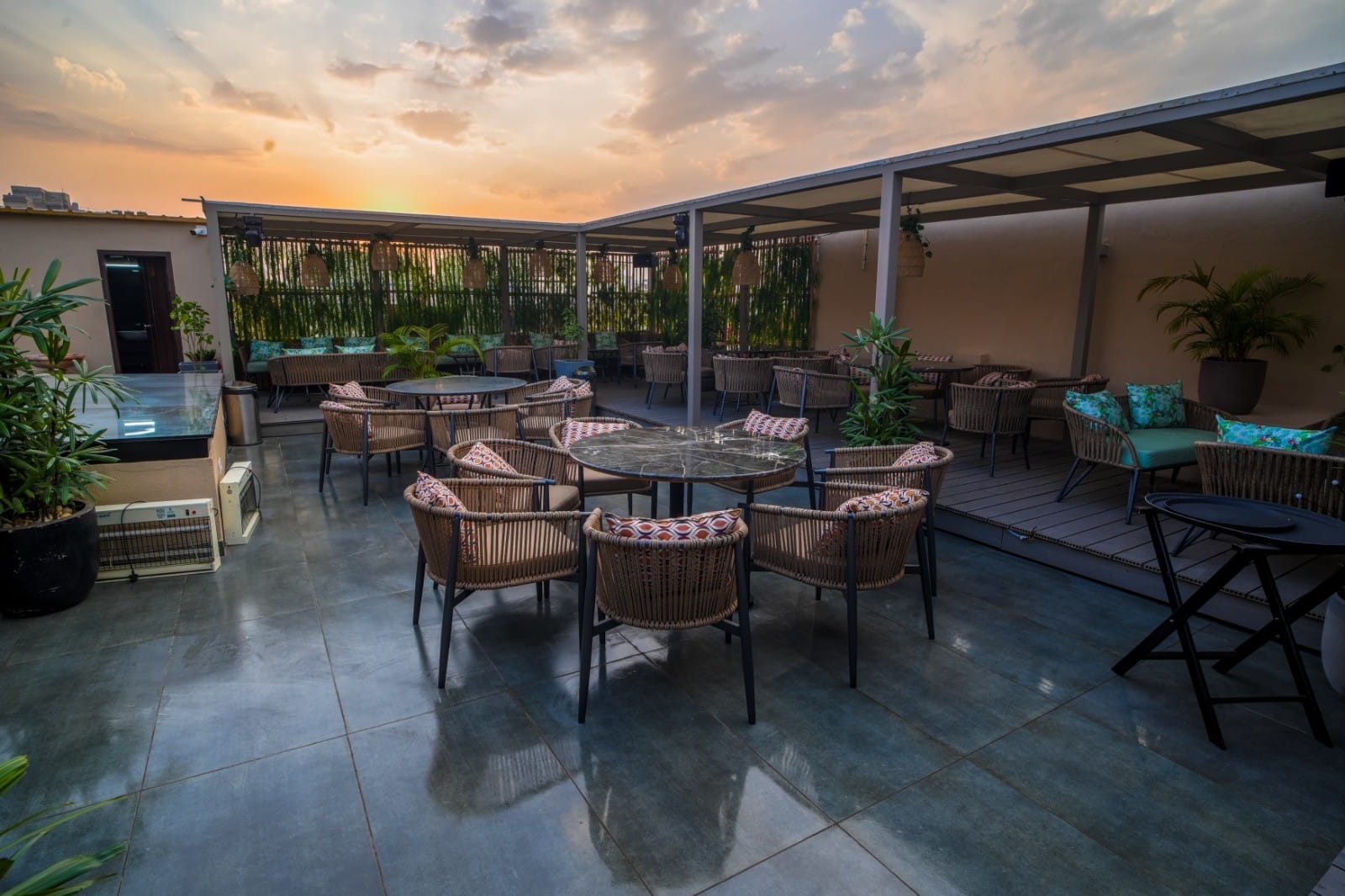 Instant Extra Discount with South Indian Bank Debit Cards